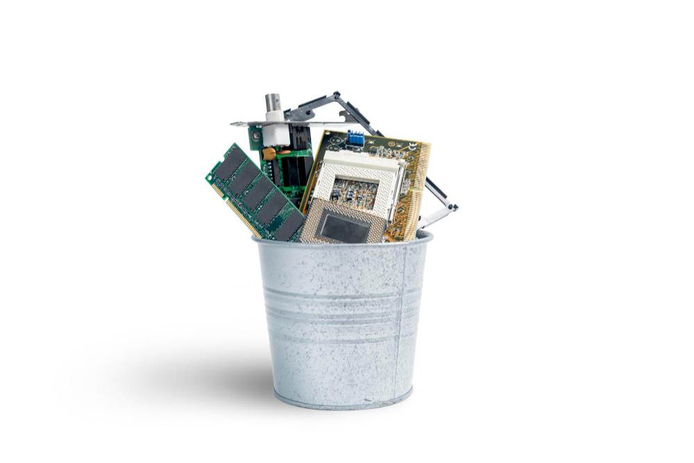 Recyclage des déchets informatiques, comment ça se passe ? | Efnudat